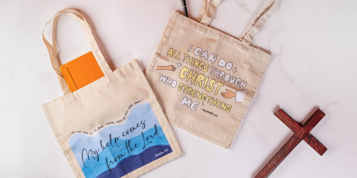Trendy Designs for Customised Bags in Singapore - Shop Anzil